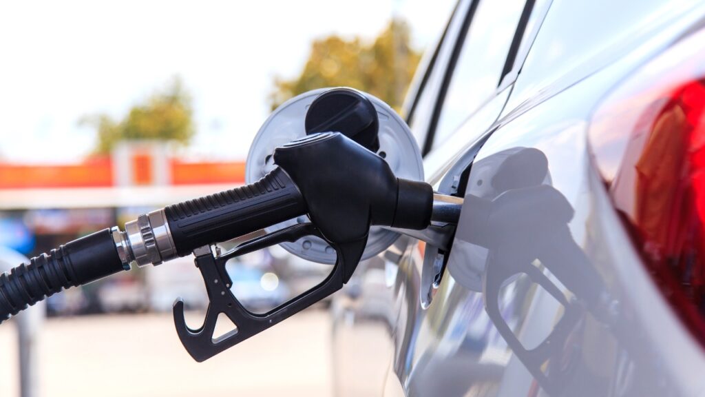 5 razones para comprar un coche de gasolina